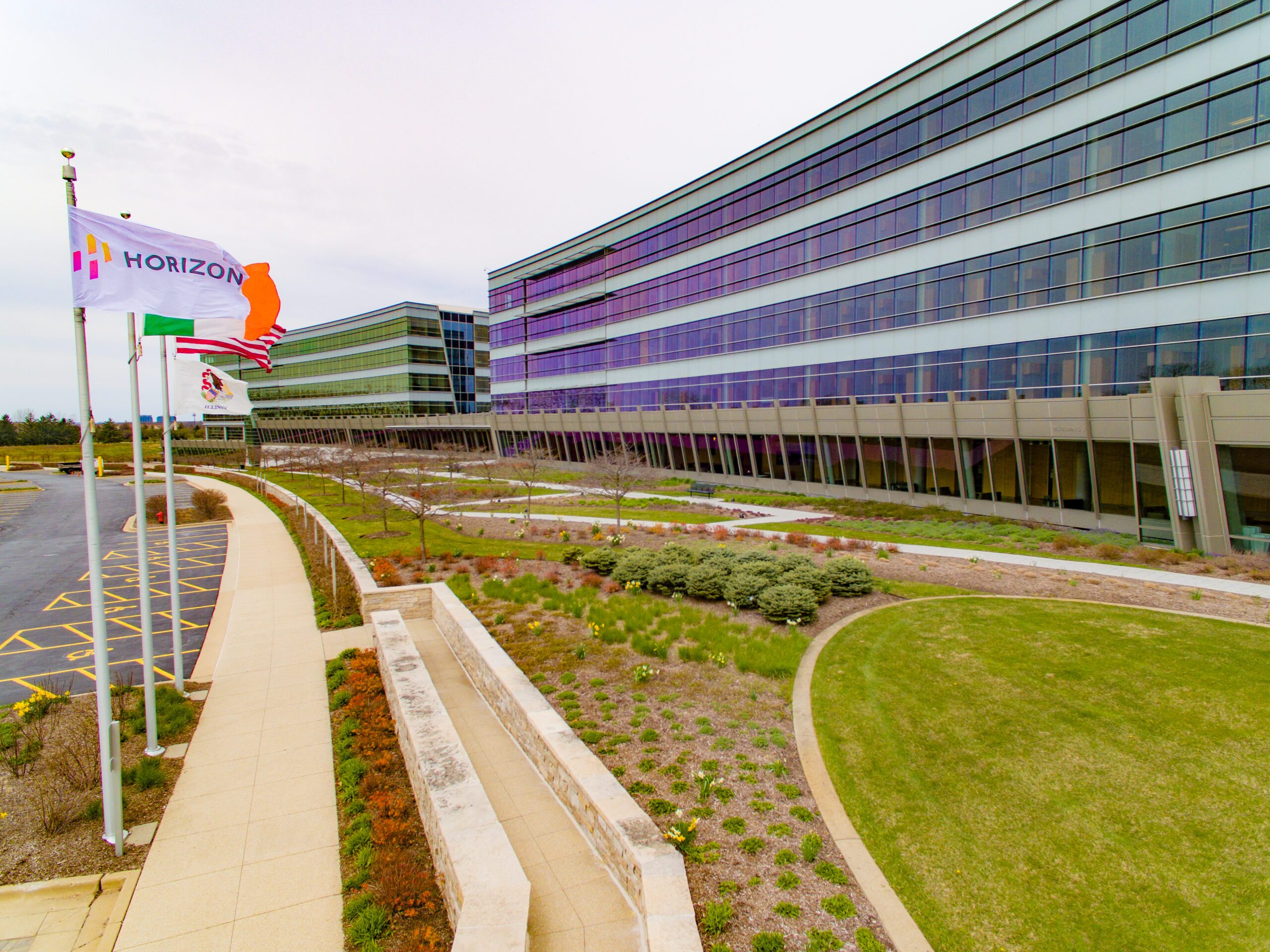Zebra And Horizon Top Newsweeks Most Loved Workplaces List Lcp