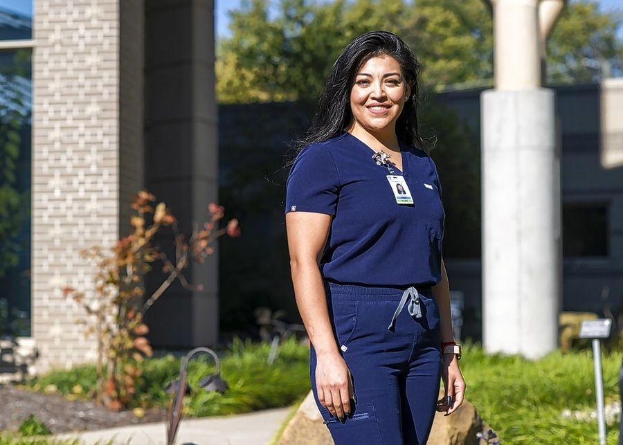 Round Lake Area HS Grad Named Nurse of the Year - LCP
